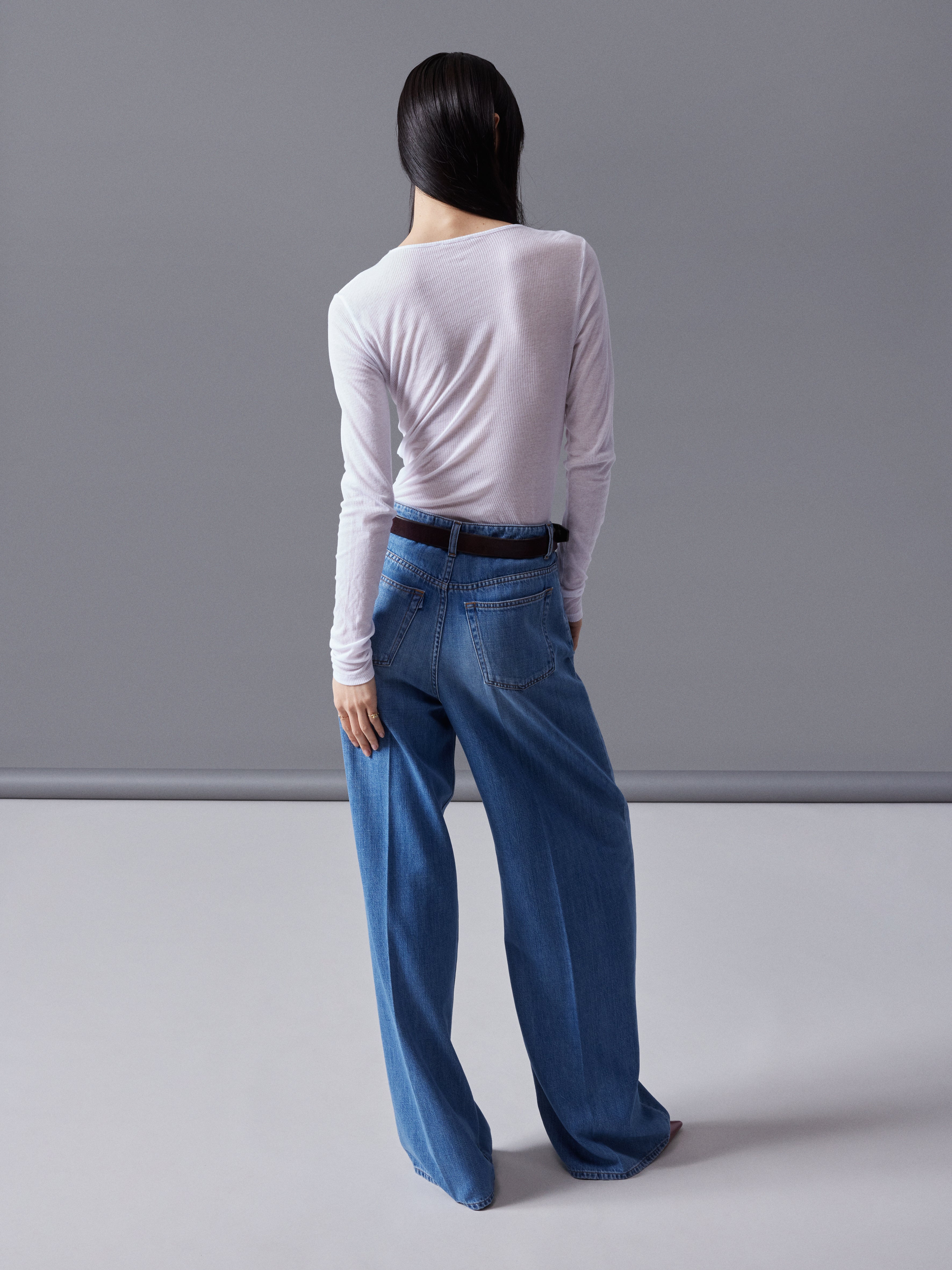 Woman – 3x1 NYC
